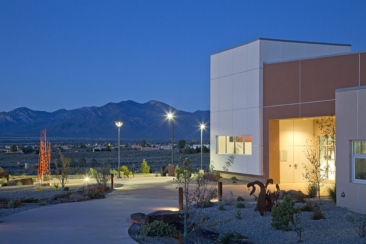 UNIVERSITY OF NEW MEXICO PADRE MARTINEZ HALL | LIVING DESIGNS GROUP ...